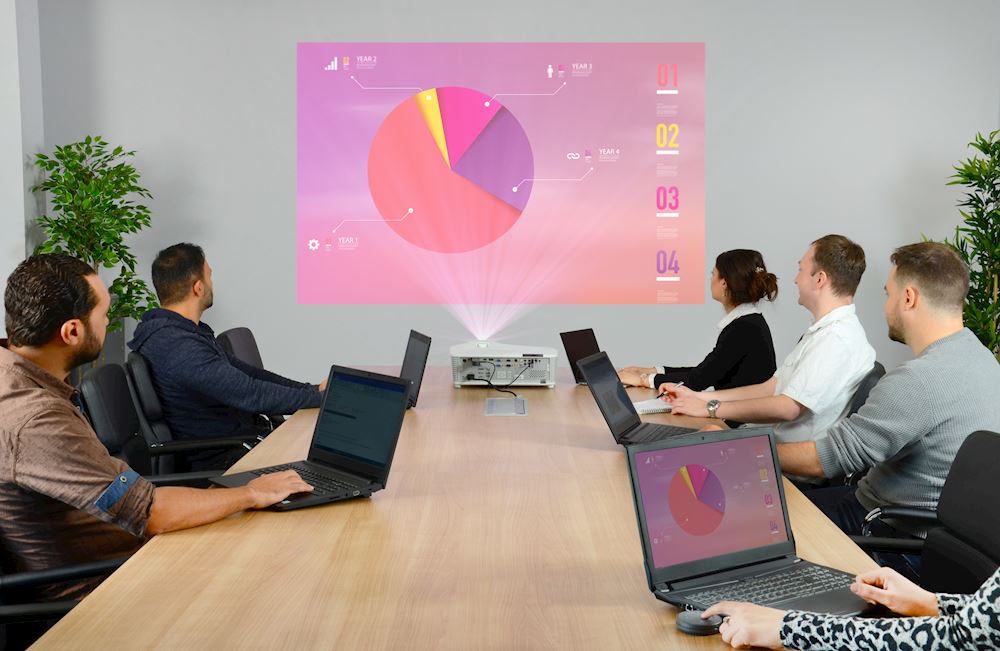 QuickCast starter kit Presentations made simple! | Optoma UK